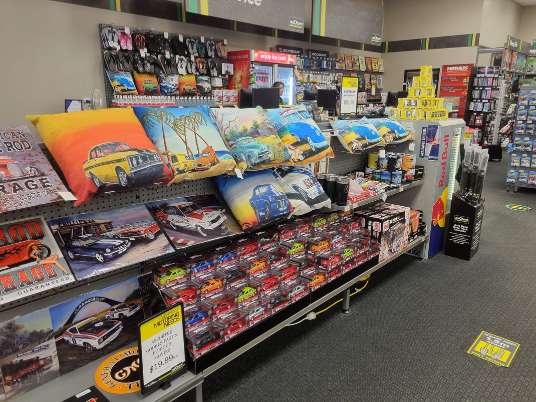 NRL FOOTY TEAMS – LUGGAGE WITH LOOKS GIFTWARE- WHOLESALE